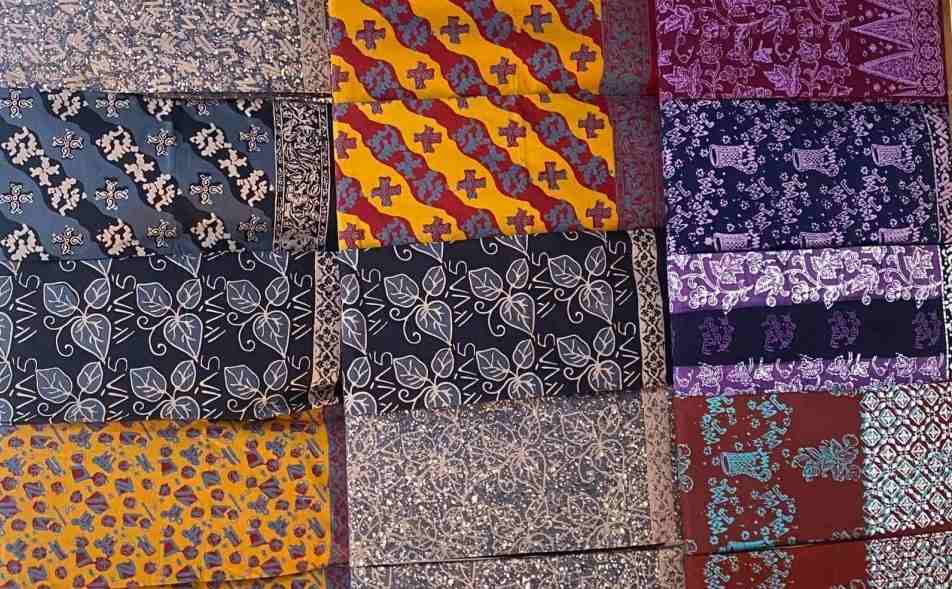 Mengenal Batik Incung: Jejak Budaya Kuno yang Tersimpan dalam Kain ...